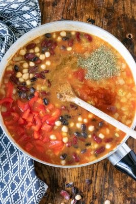 Easy Mexican Bean Soup - Veggie Desserts