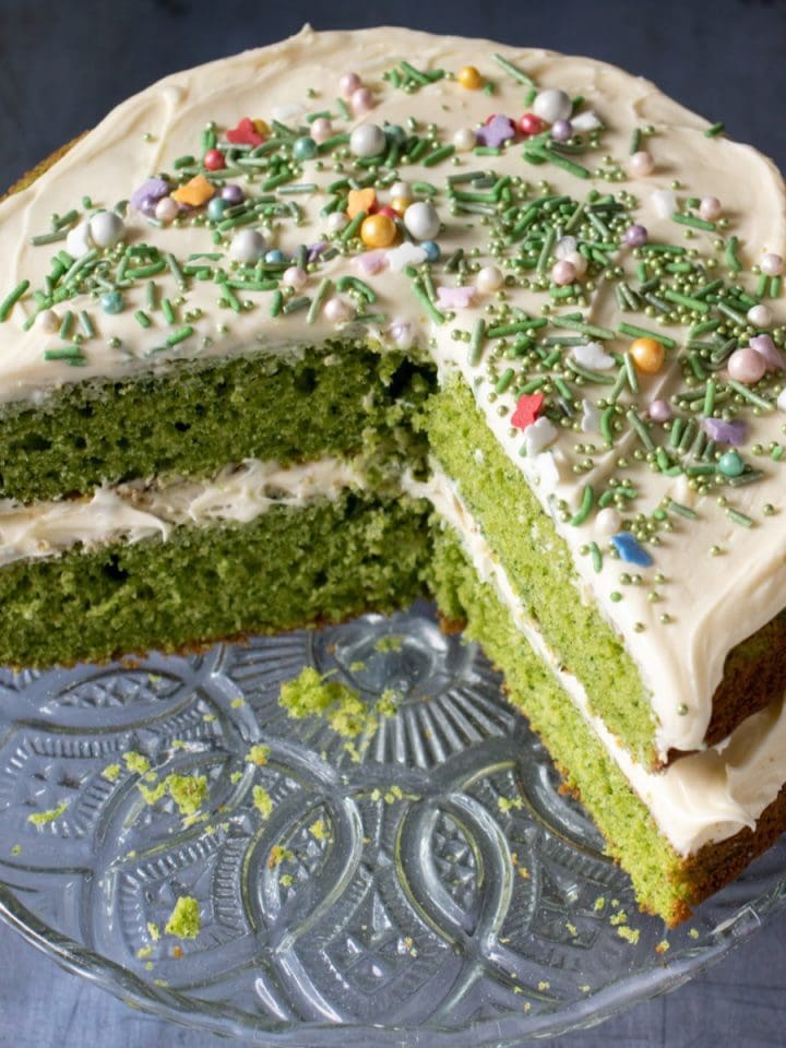 Lemon and Cucumber Cake - Veggie Desserts