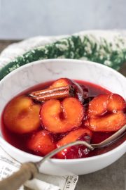 Easy Stewed Plums - Veggie Desserts