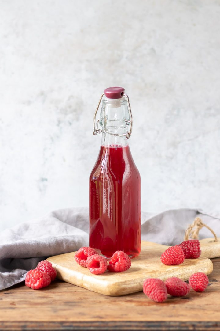 Raspberry Syrup - Veggie Desserts