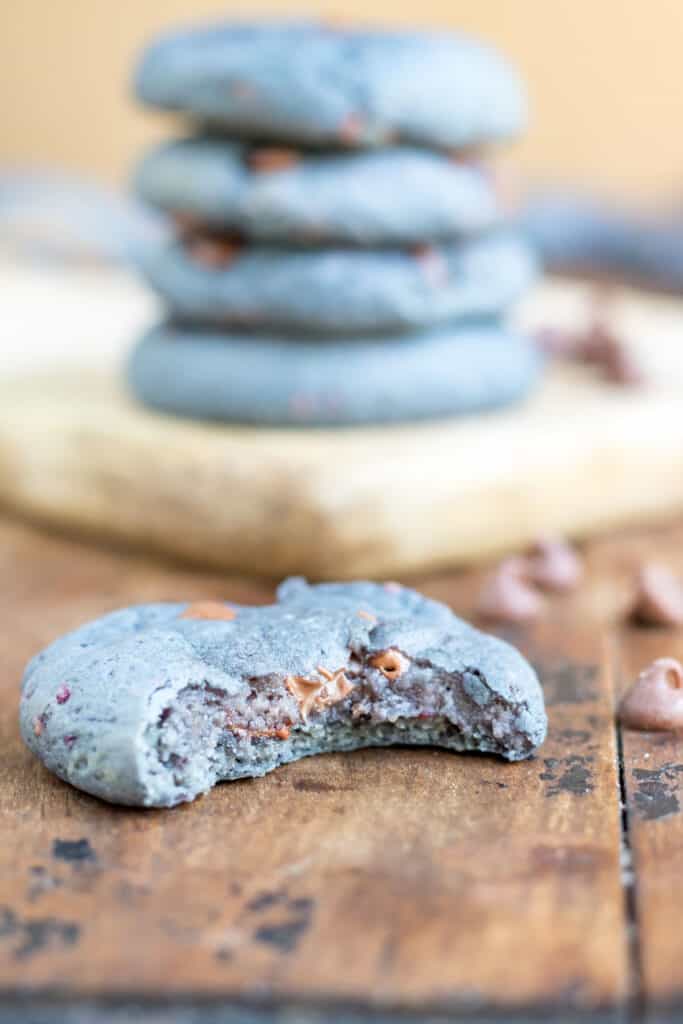 Blackberry Cookies (Naturally blue!) - Veggie Desserts