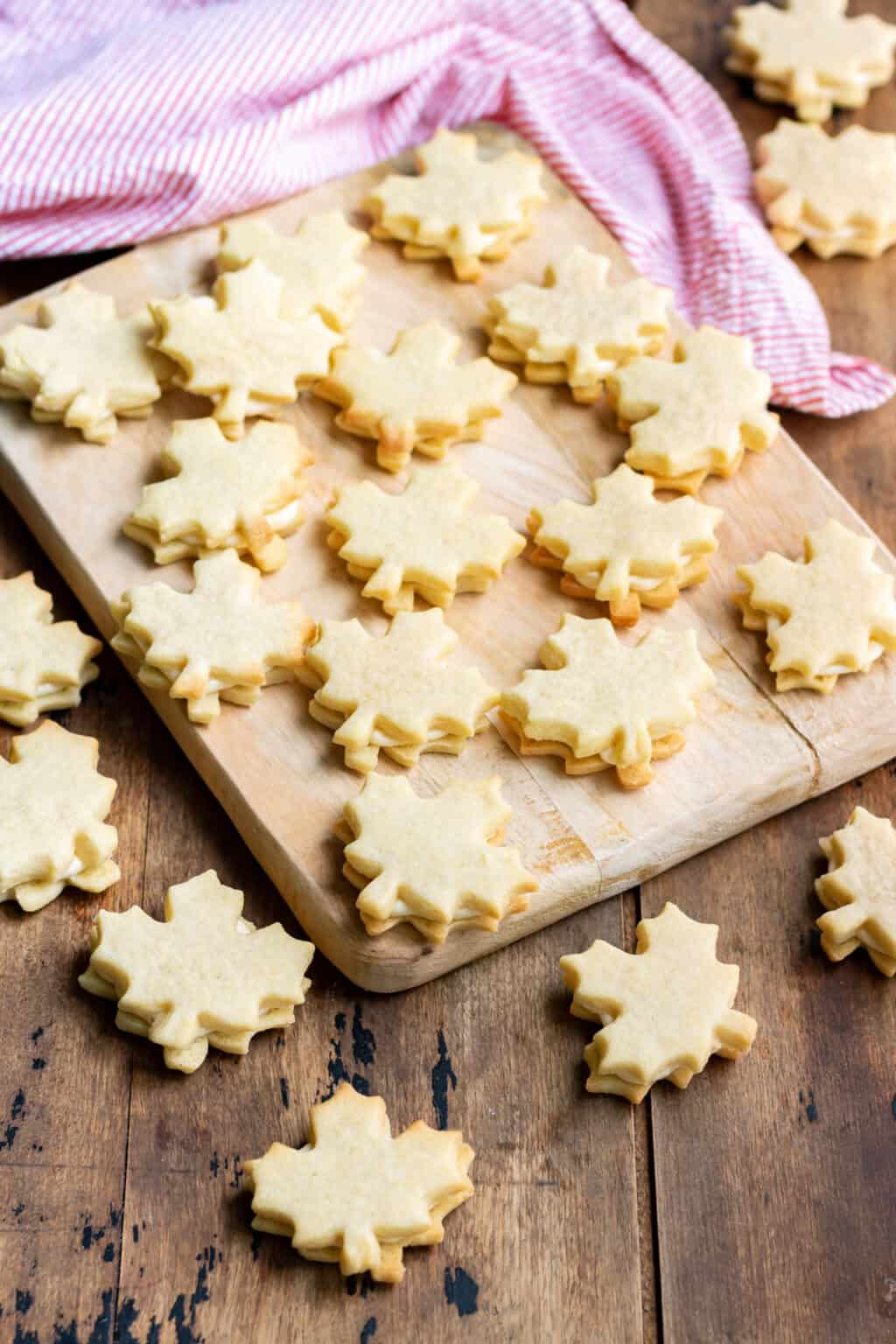 Maple Cream Cookies - Veggie Desserts