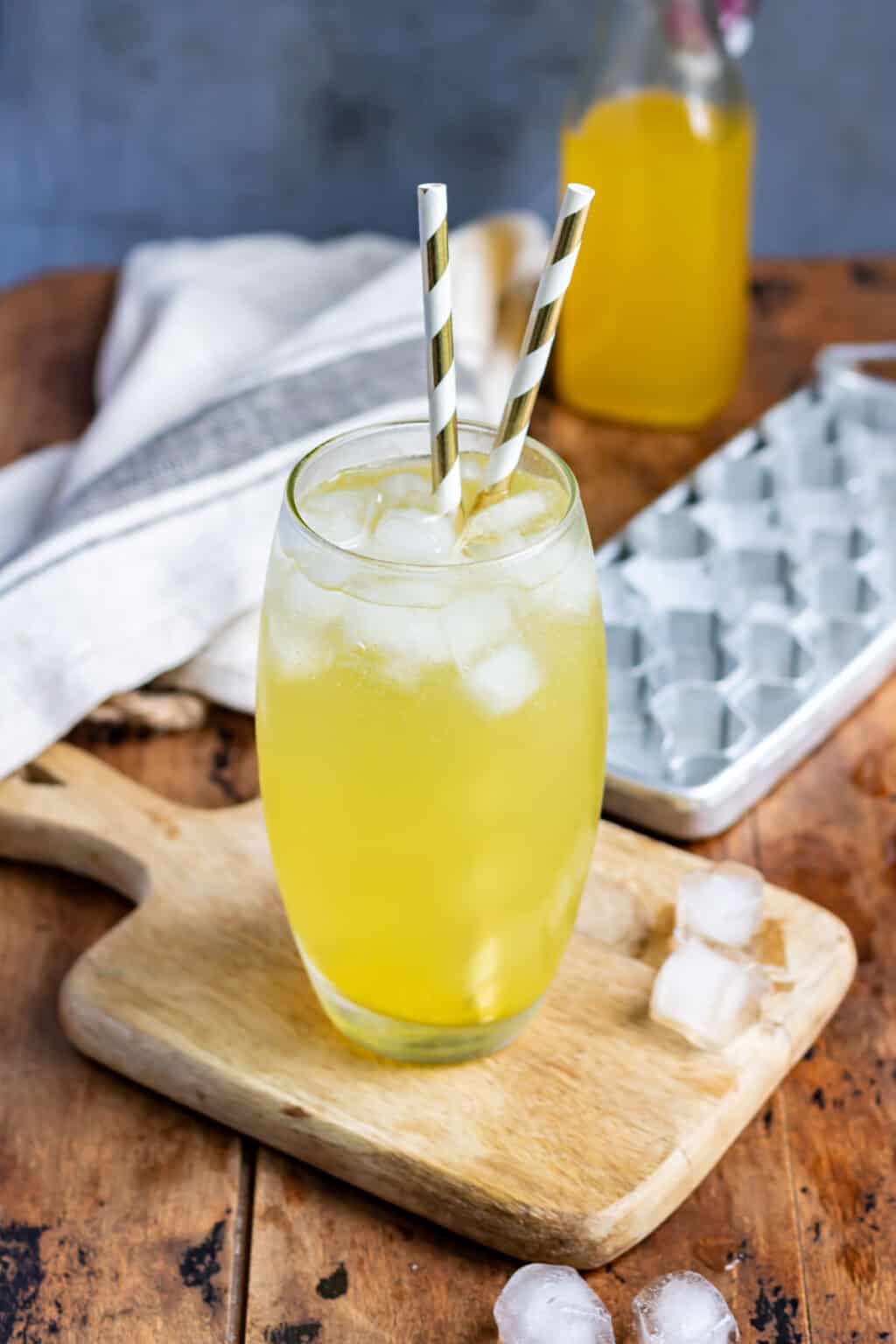Mango Soda - Veggie Desserts
