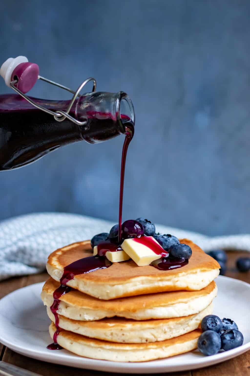 How to Make Syrup (Simple Recipe + 30 Flavor Variations) - Veggie Desserts