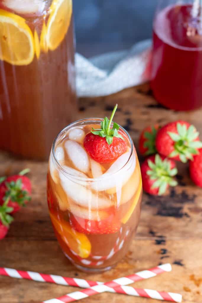 Strawberry Iced Tea - Veggie Desserts