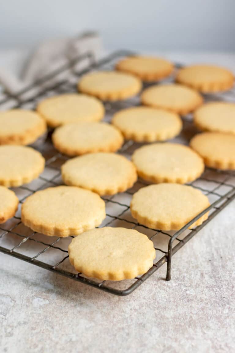 French Sable Cookies - Veggie Desserts
