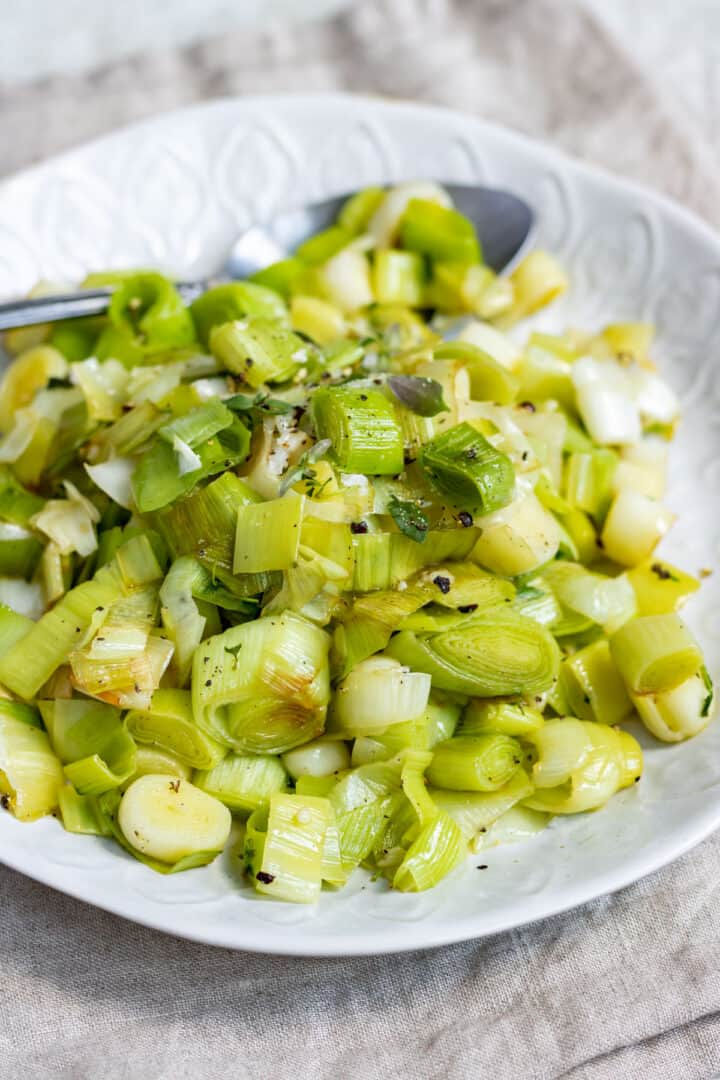Buttered Sautéed Leeks - Veggie Desserts