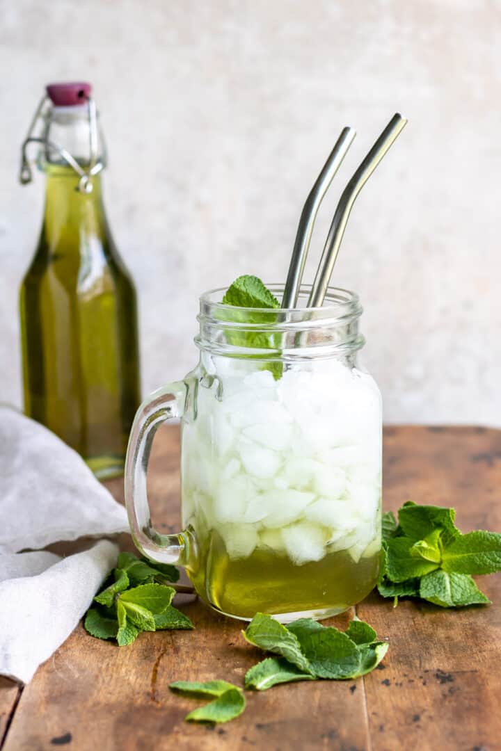 Mint Syrup - Veggie Desserts