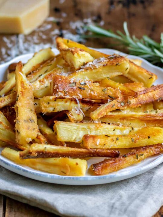 Easy Roasted Curried Parsnips - Veggie Desserts