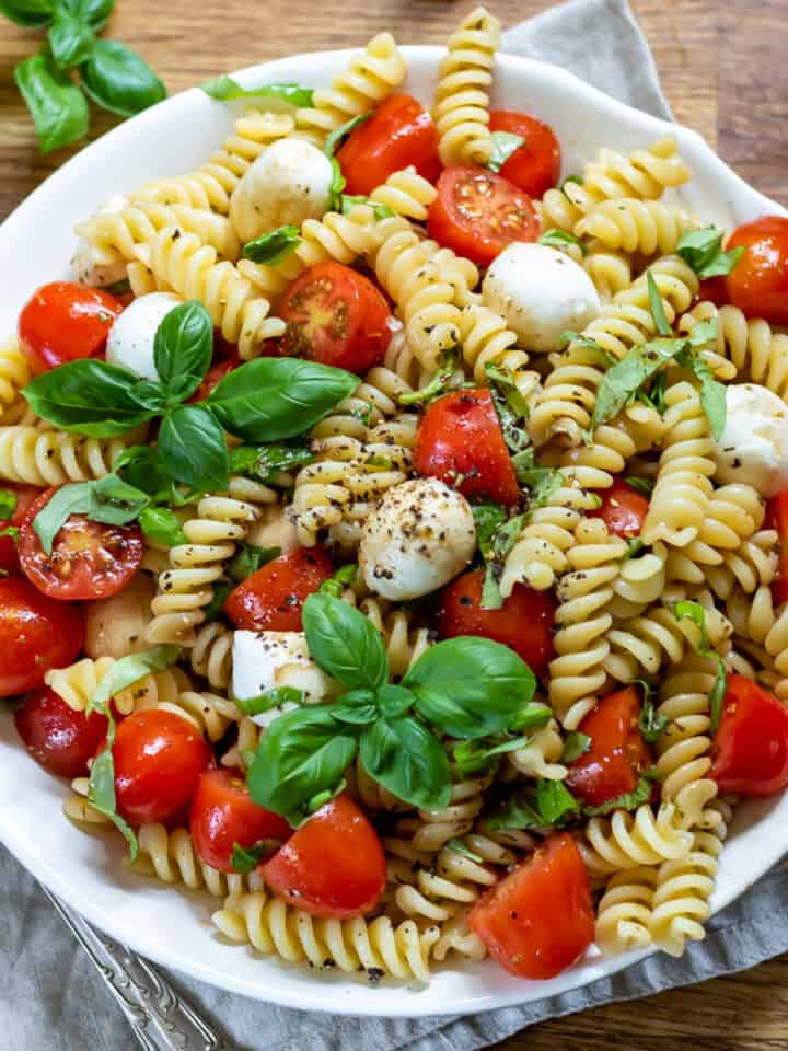 Mango Salad with Lime Ginger Dressing - Veggie Desserts