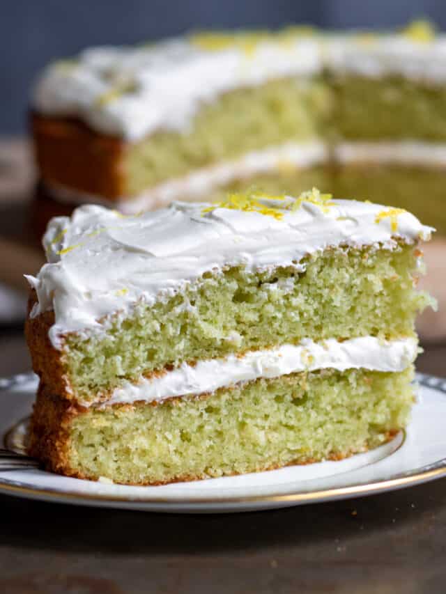 Lemon and Cucumber Cake with Gin Icing - Veggie Desserts