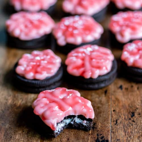 Halloween Oreo Brain Cookies - Veggie Desserts