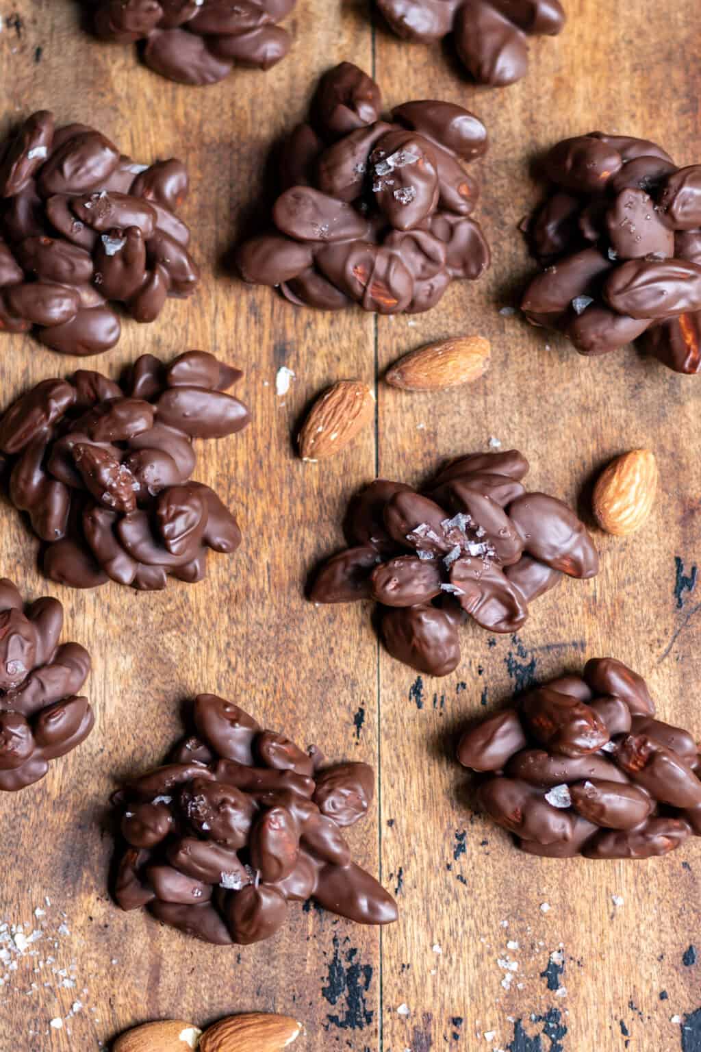 Chocolate Almond Clusters - Veggie Desserts