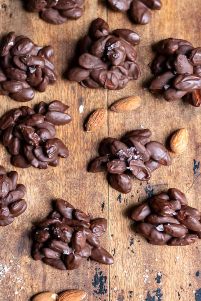 Chocolate Almond Clusters - Veggie Desserts