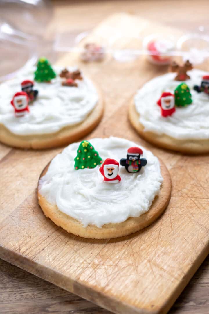 Snow Globe Cookies - Veggie Desserts