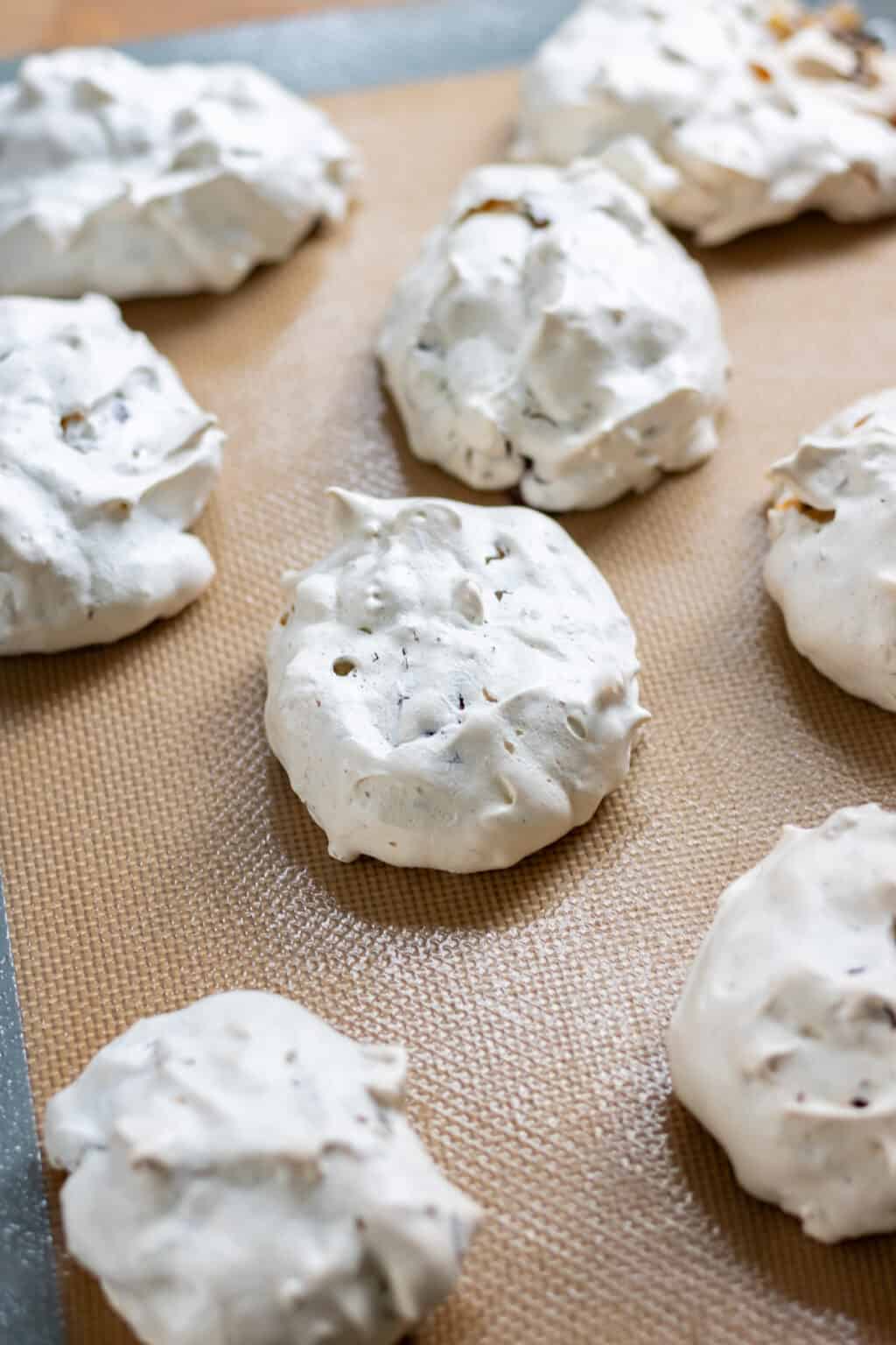 Icelandic Meringue Cornflake Christmas Cookies - Veggie Desserts