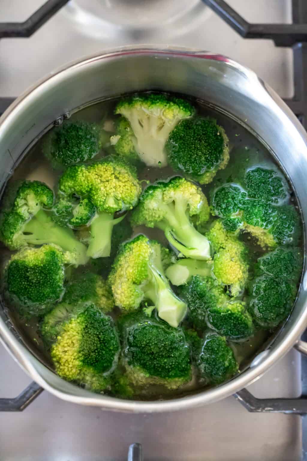 Broccoli Omelette - Veggie Desserts