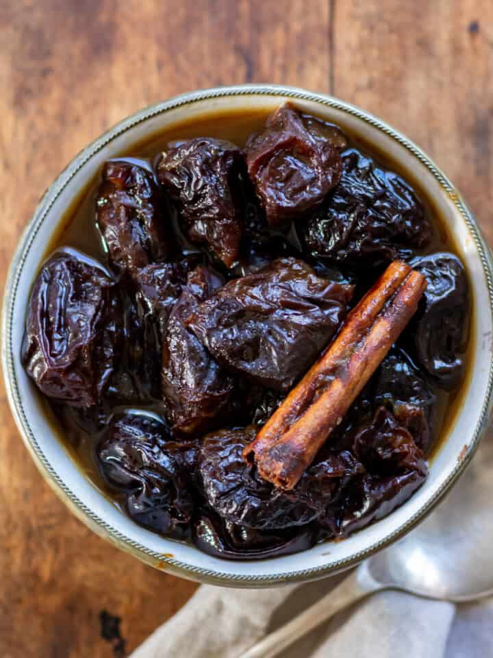 Easy Plum Compote Recipe - Veggie Desserts