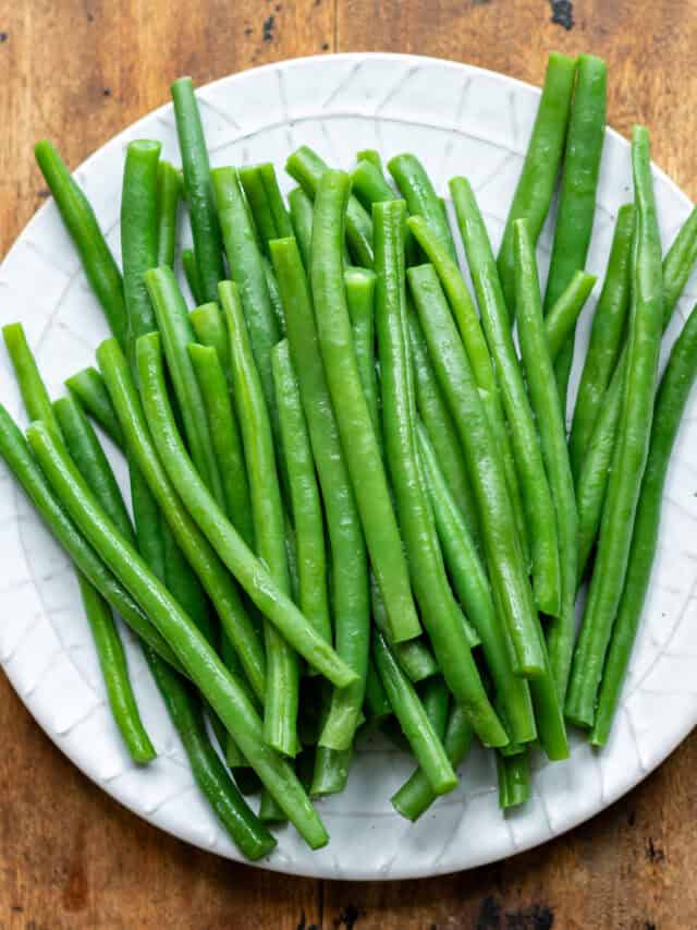 Popped Beans with Herbs - Veggie Desserts