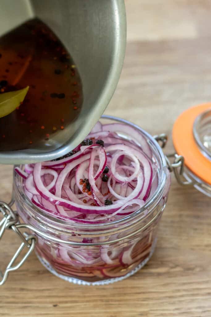 Pickled Red Onion - Veggie Desserts