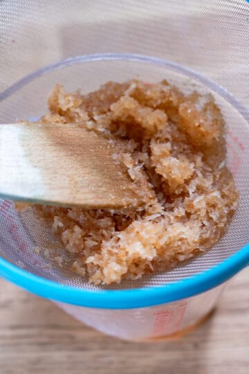 Toasted Coconut Syrup - Veggie Desserts