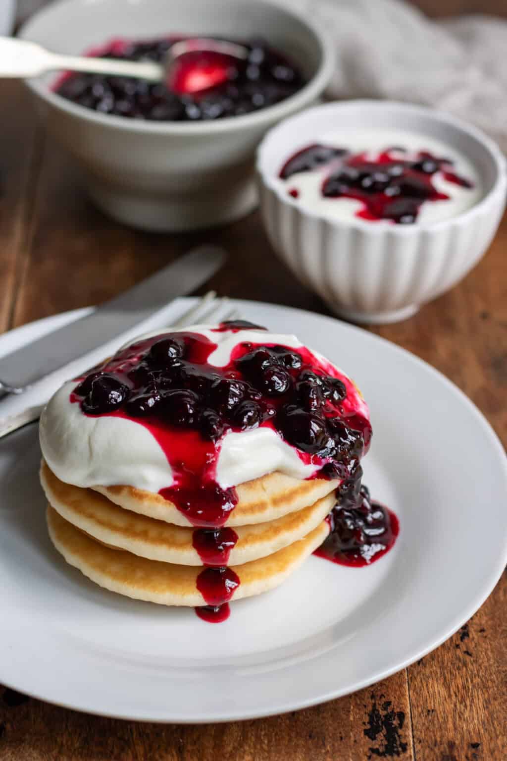 Blackcurrant Compote - Veggie Desserts
