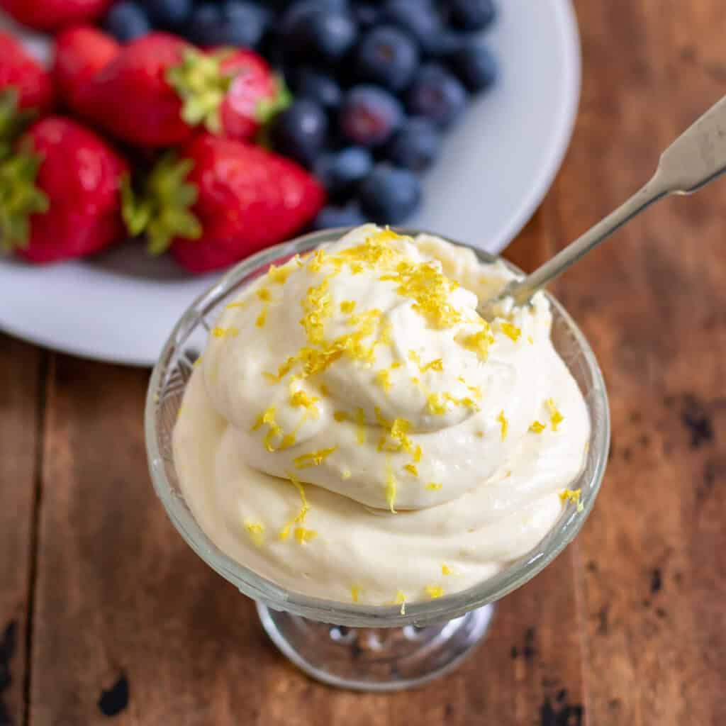 Lemon Whipped Cream - Veggie Desserts