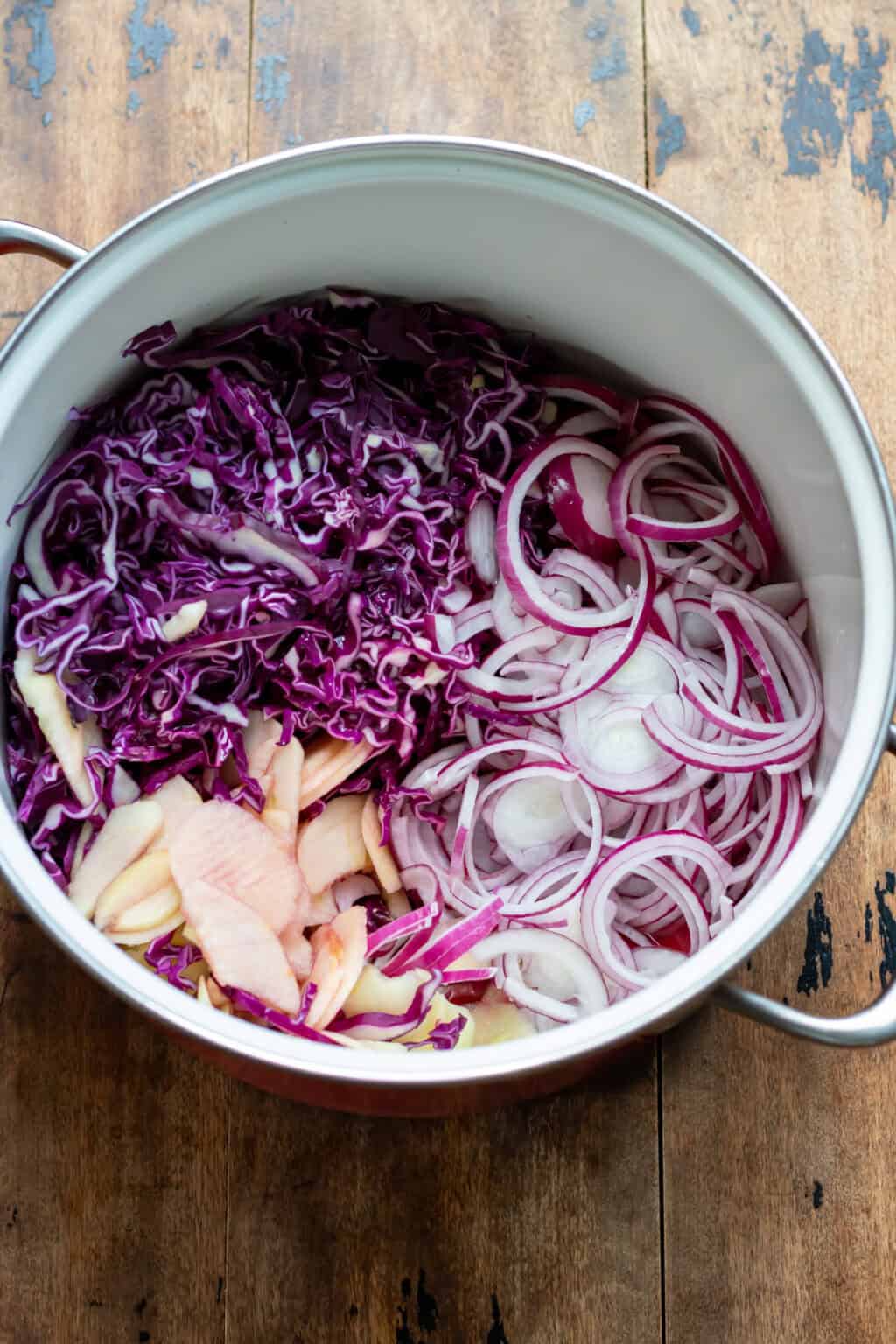 Braised Red Cabbage - Veggie Desserts