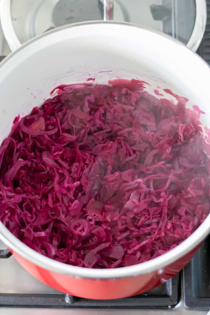 Braised Red Cabbage - Veggie Desserts