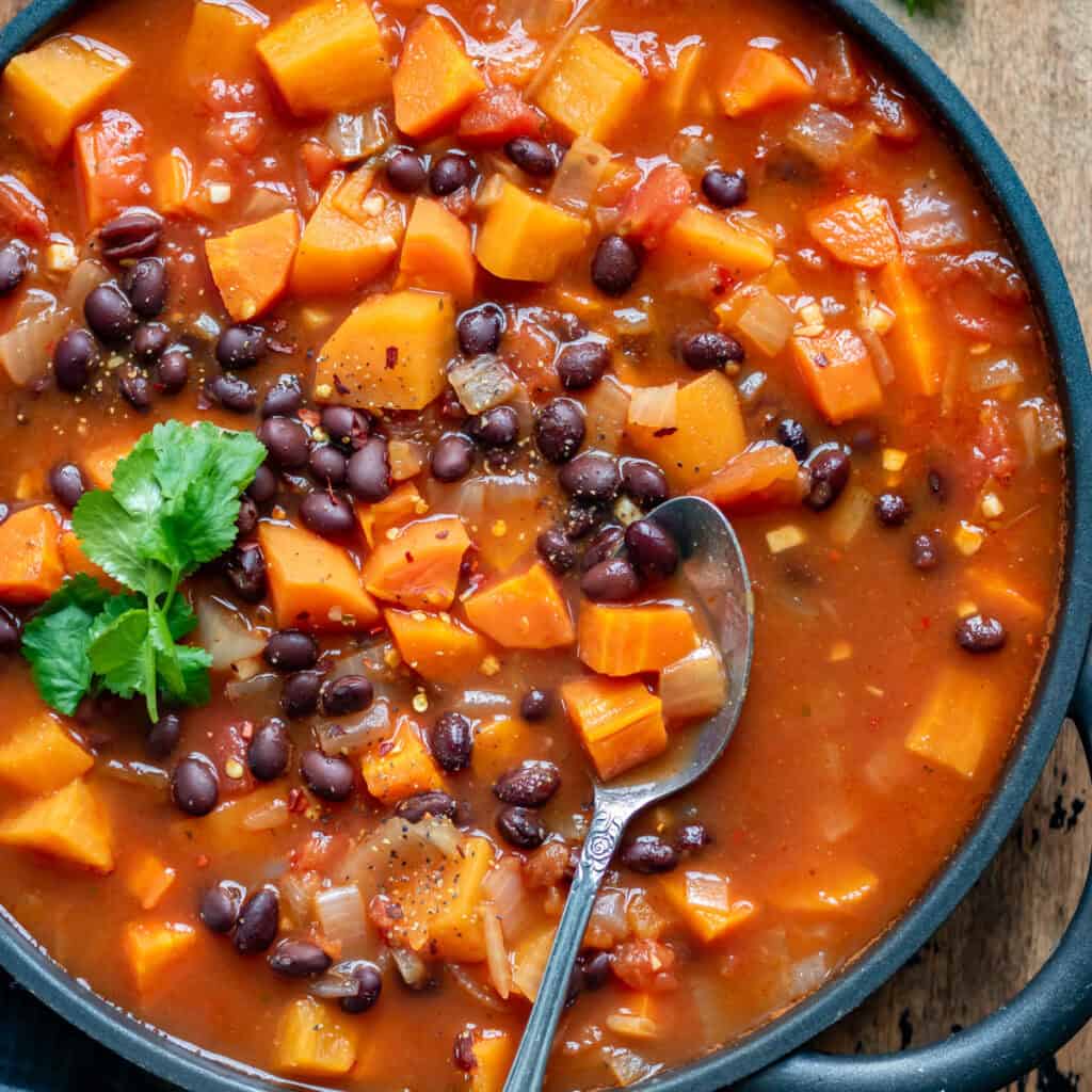 Sweet Potato Black Bean Soup - Veggie Desserts