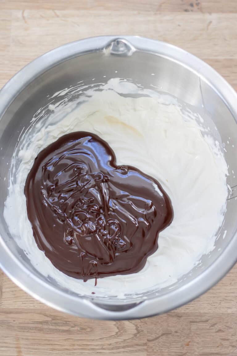Guinness Chocolate Mousse - Veggie Desserts