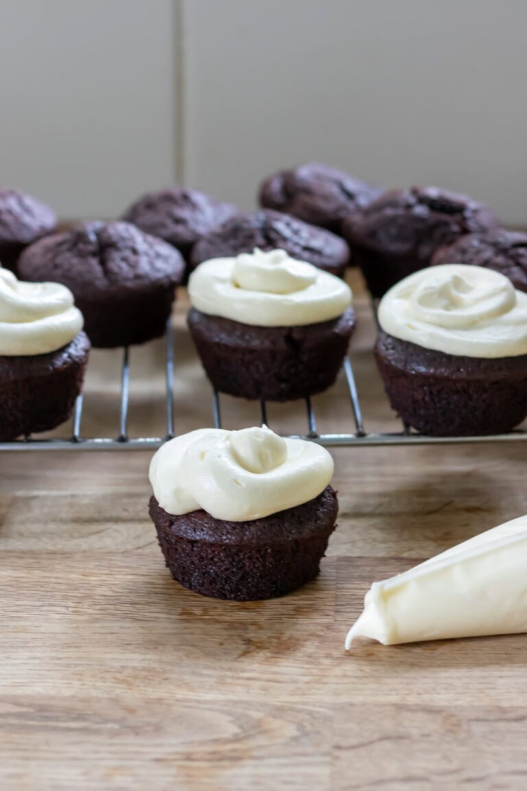 Guinness Cupcakes - Veggie Desserts