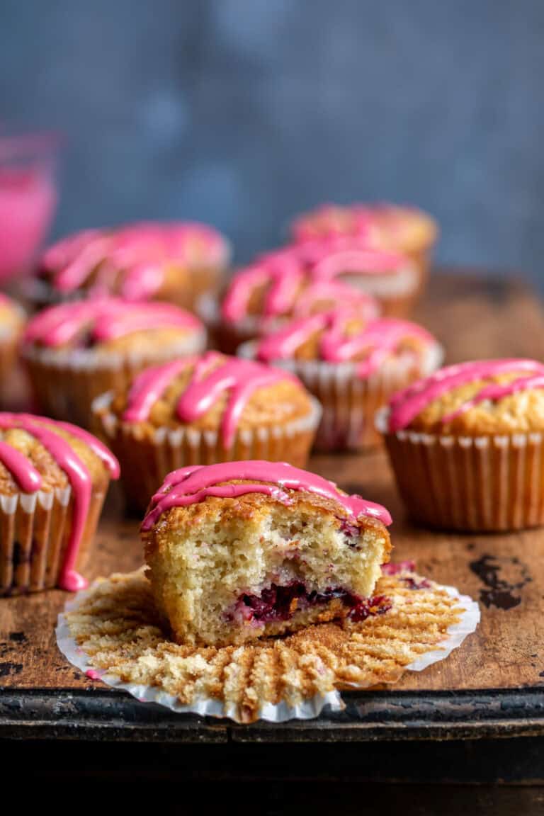 Frozen Berry Muffins - Veggie Desserts