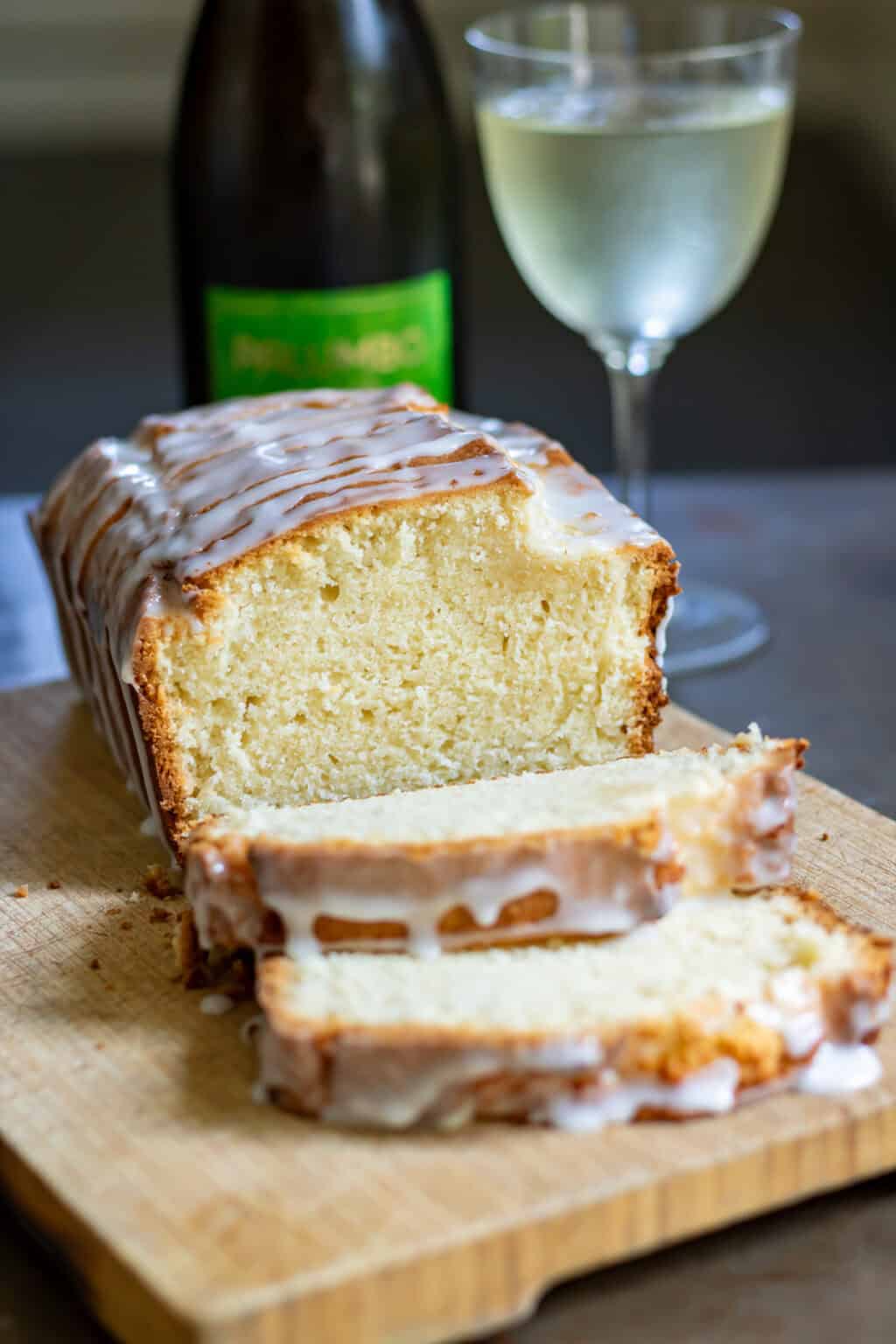 White Wine Cake - Veggie Desserts