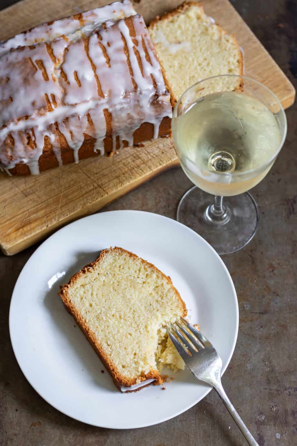 White Wine Cake - Veggie Desserts