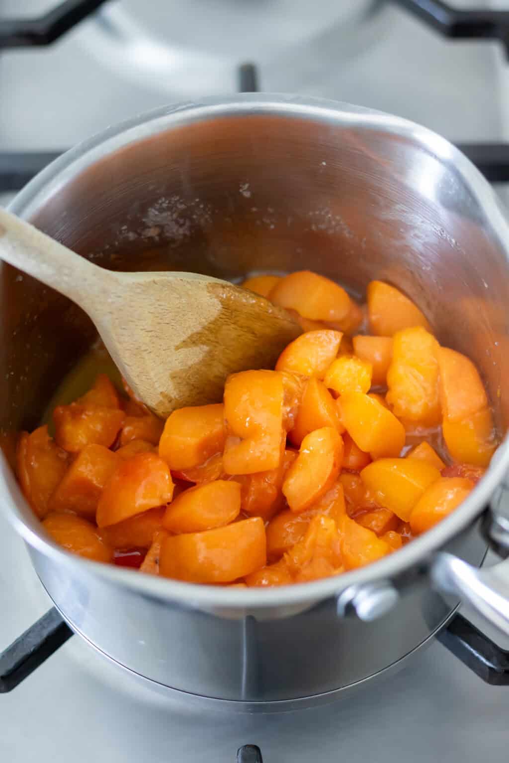 Apricot Compote - Veggie Desserts
